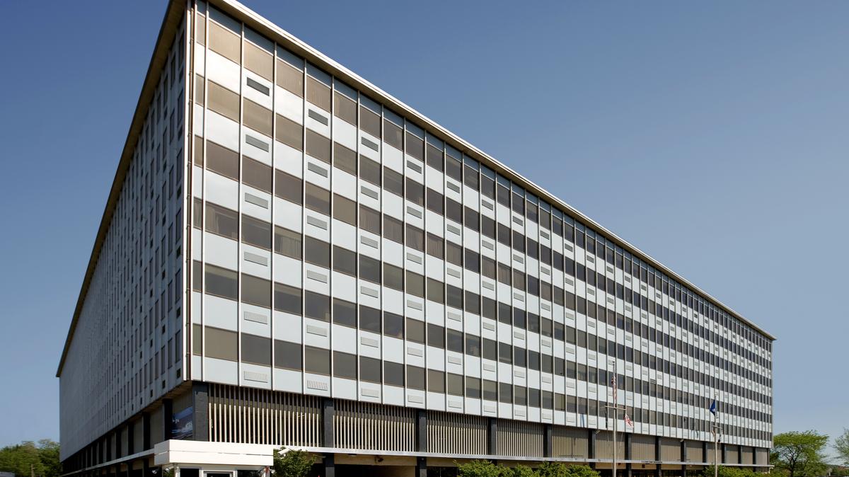 Redbrick LMB puts Coast Guard's former Buzzard Point headquarters under ...