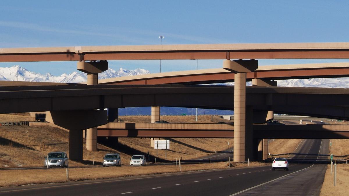 E-470 begins upgrade efforts by dropping toll costs - Denver Business ...