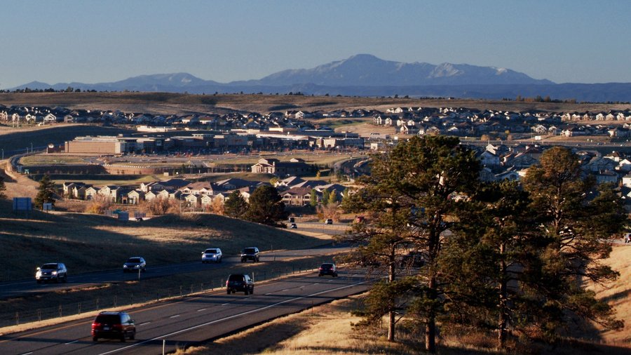 Denver's E-470 tollway has big plans to widen and offer amenities in ...