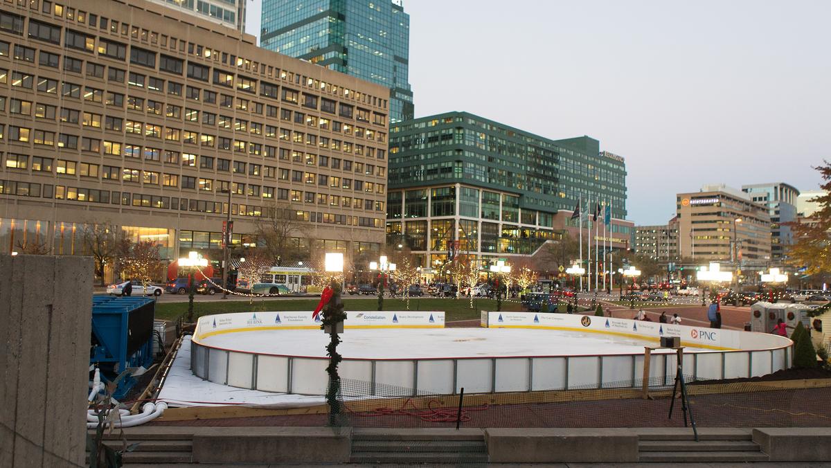 Inner Harbor ice rink to stay open an extra month - Baltimore Business ...