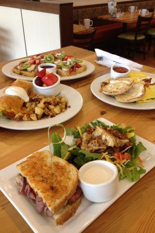 First Watch community table