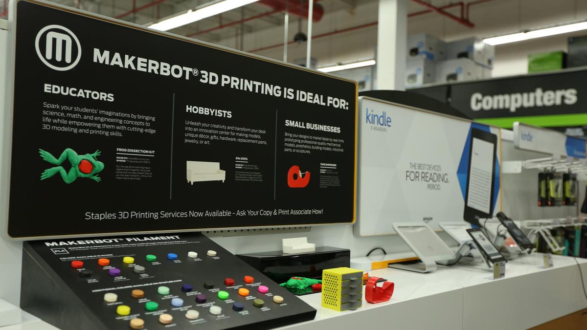 MakerBot 3-D printers and scanners available at more Phoenix stores ...