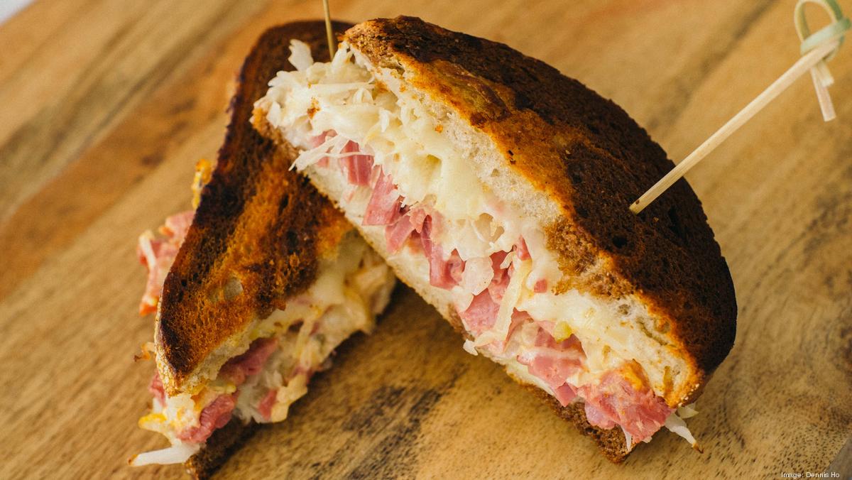 Famed Indianapolis restaurant Shapiro's makes first move to Cincinnati ...