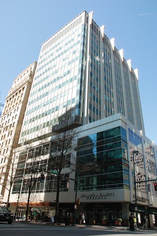 200 South Tryon