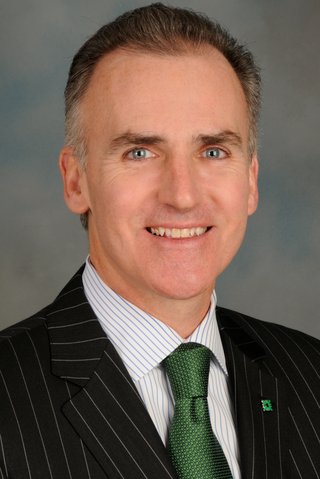 How Citizens Bank's Dan Fitzpatrick is using his primo seats for ...