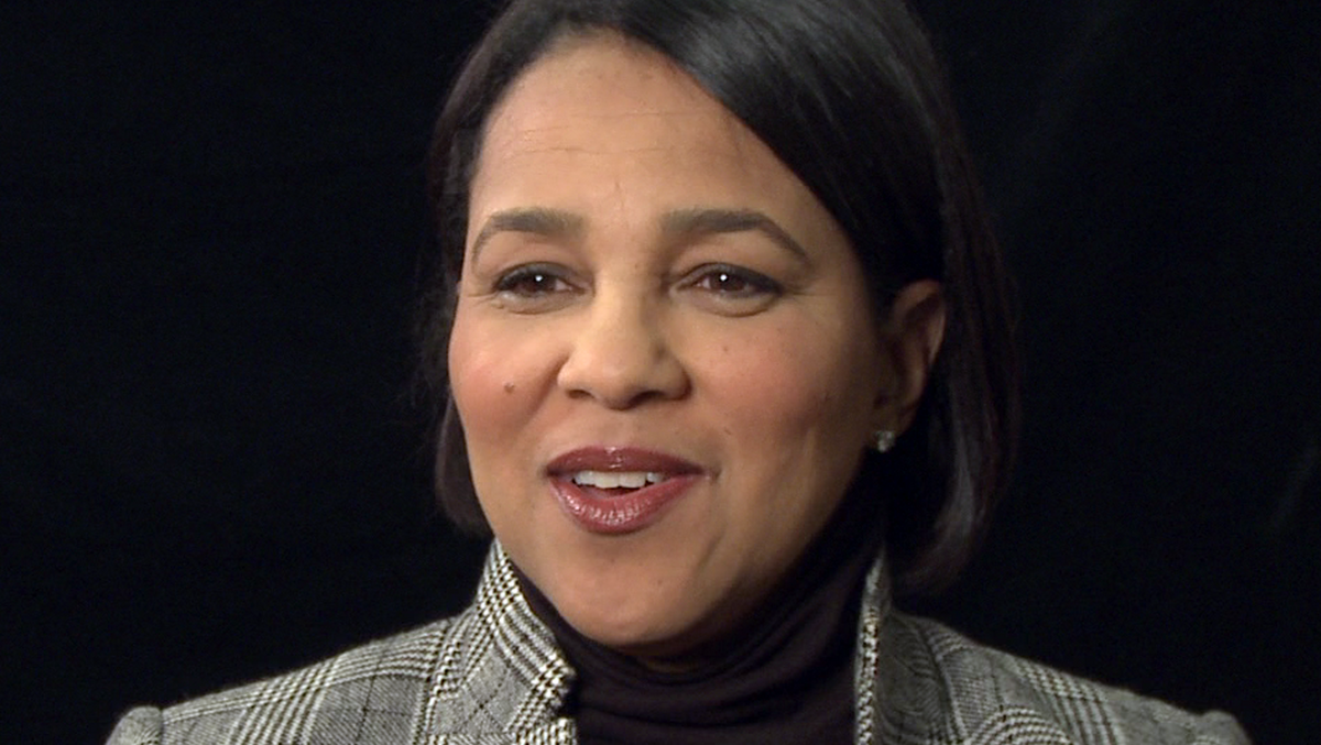 Roz Brewer may be the next CEO of Starbucks - Bizwomen