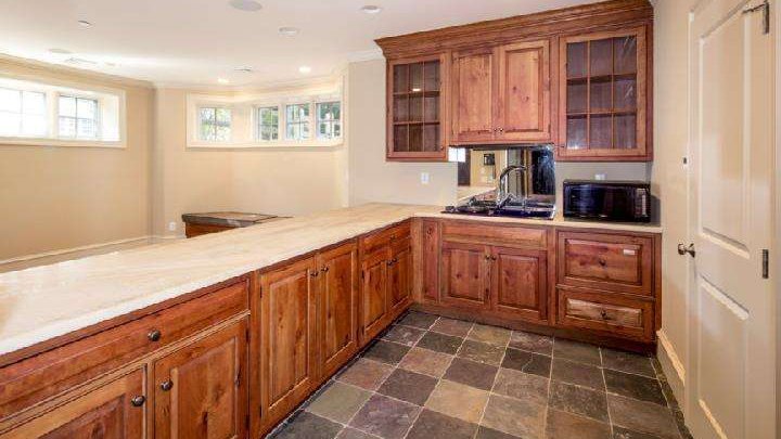 Roy Halladay selling house (PBJ 12-5-14)