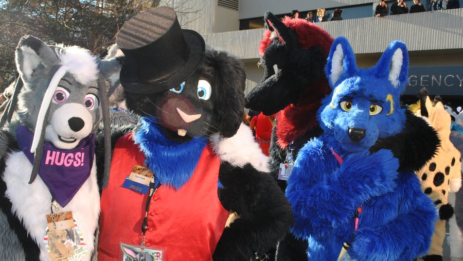 Rosemont hotel evacuated after chlorine leak; was hosting 'furry ...