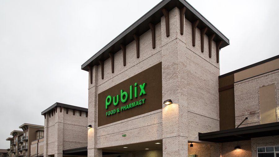 Publix Supermarket Exterior