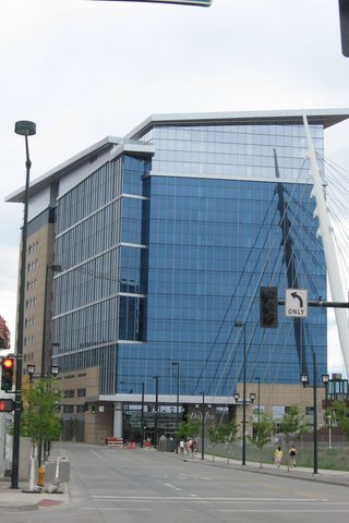 DaVita extends deal with Amgen - Denver Business Journal