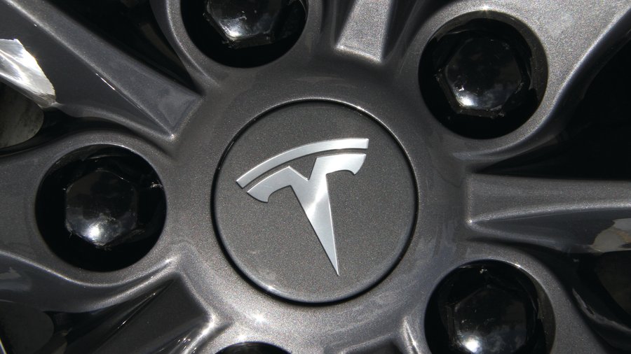 Martin Tripp, ex-employee targeted by Tesla in lawsuit over "sabotage ...