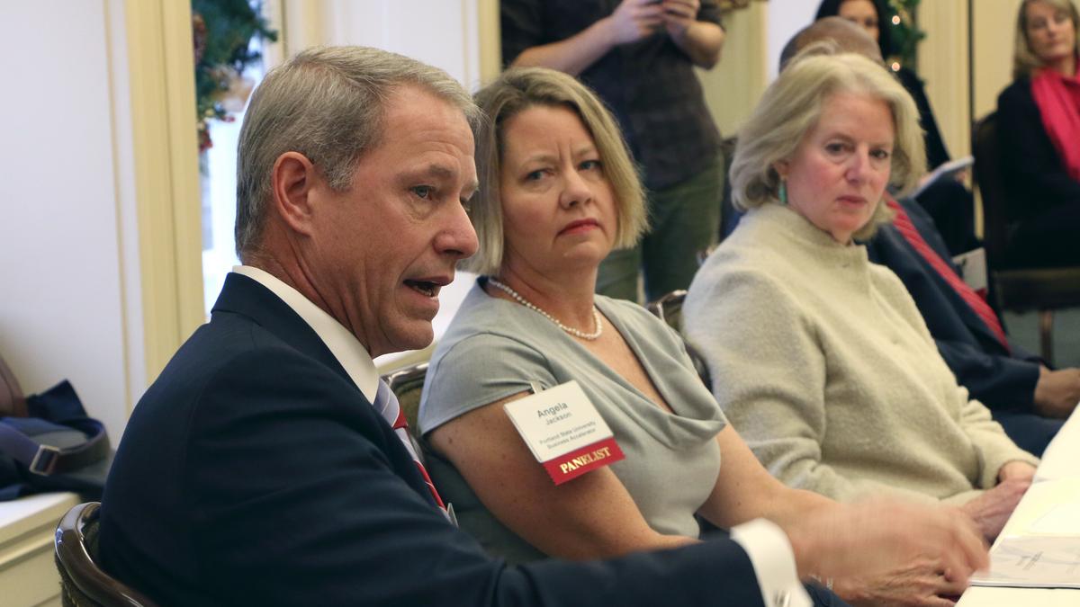 CEO Roundtable: Banks eager to lend to the sure bets - Portland ...