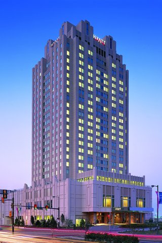 Hyatt Regency at Penn’s Landing to Hilton; renovations soon ...