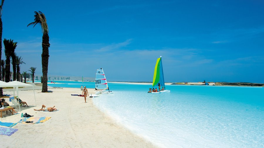 Back-up plan for Huntersville project would keep lagoon, nix rezoning ...