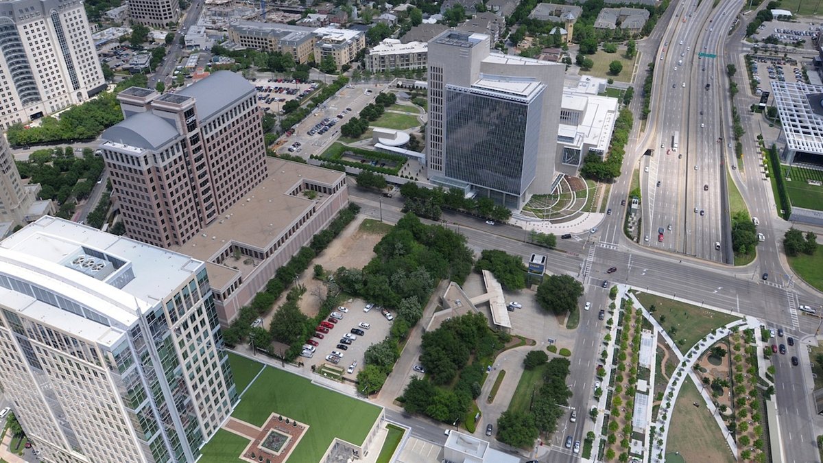 PwC to move Dallas office to new Trammell Crow Co. tower in Uptown ...