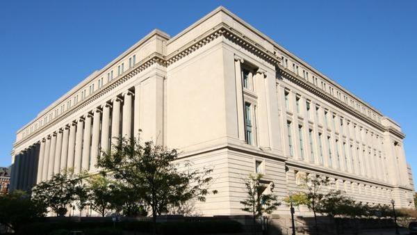 Suspicious package closes Hamilton County Courthouse - Cincinnati ...