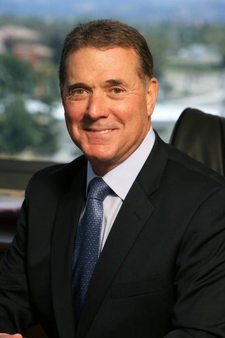 UC Irvine Medical Center CEO to retire - L.A. Business First