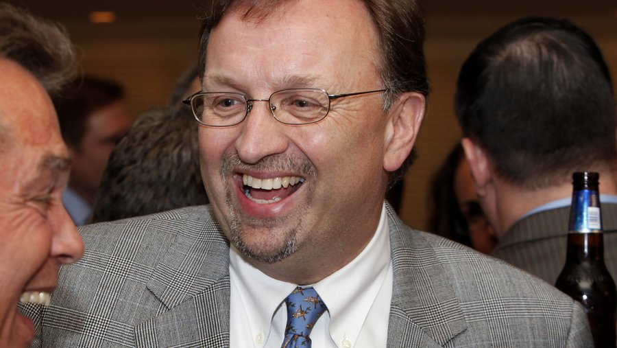 Reopening of small firms biggest concern of local execs - Milwaukee ...