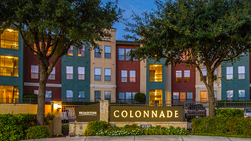 Transaction Action: CBRE sells Class A apartment complex Broadstone ...