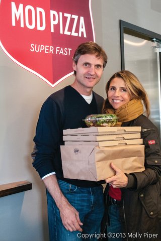 Mod Pizza continues its rapid rise, makes international debut - Puget ...