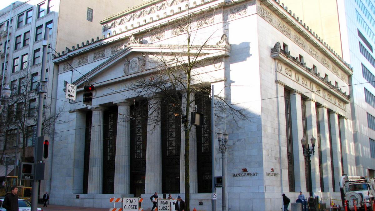 Real Estate Roundup: Historic bank building sells, office space ...