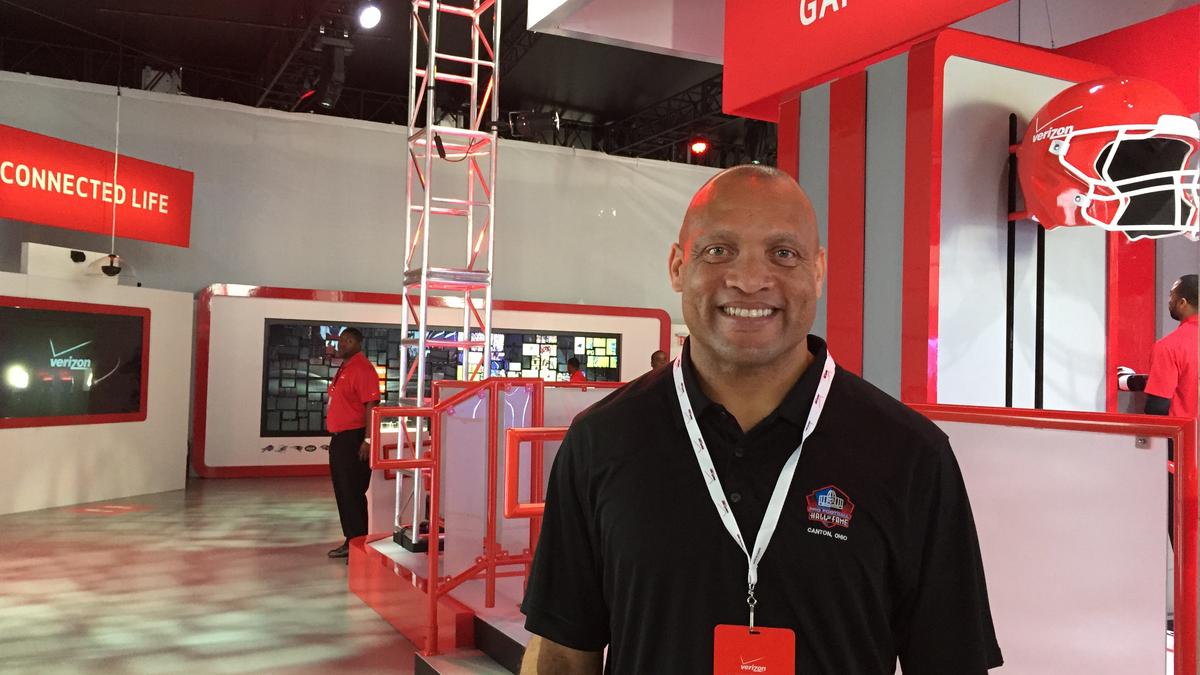 Verizon Power House offers Super Bowl revelers cool tech, choice ...