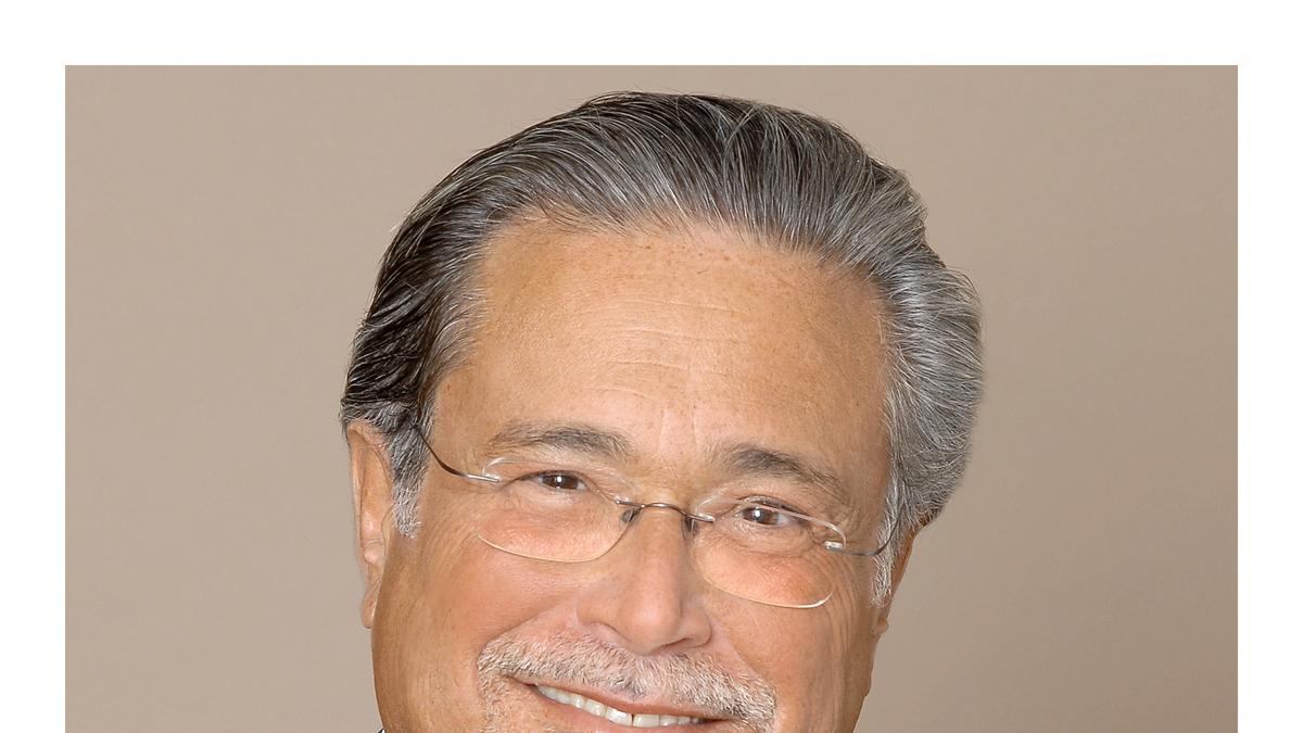 Carnival Corp. Chairman Micky Arison sells about $433.7 million in ...