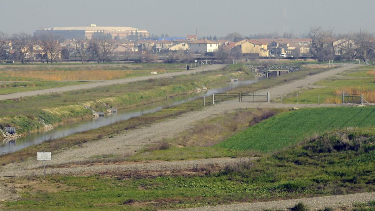 Risk and reward: Natomas building ban will be lifted soon, but flood ...