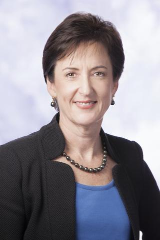 President of Wells Fargo Advisors Mary Mack on the importance of change ...