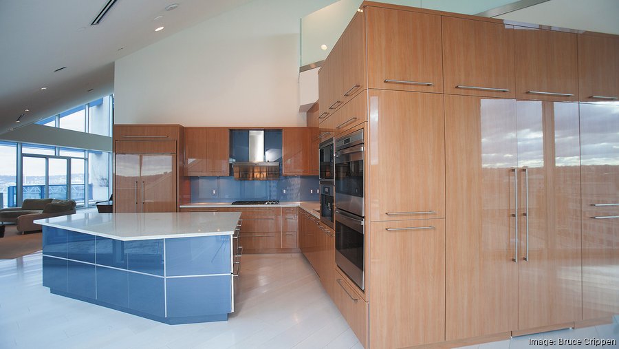 At the Ascent, sky-high views match the prices: SLIDESHOW - Cincinnati ...