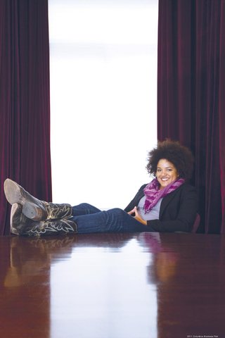 Tanisha Robinson of Print Syndicate hits the Upstart 100 - The Business ...