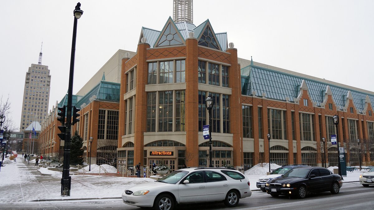 Wisconsin Center District chair looks to revive $200M convention center ...
