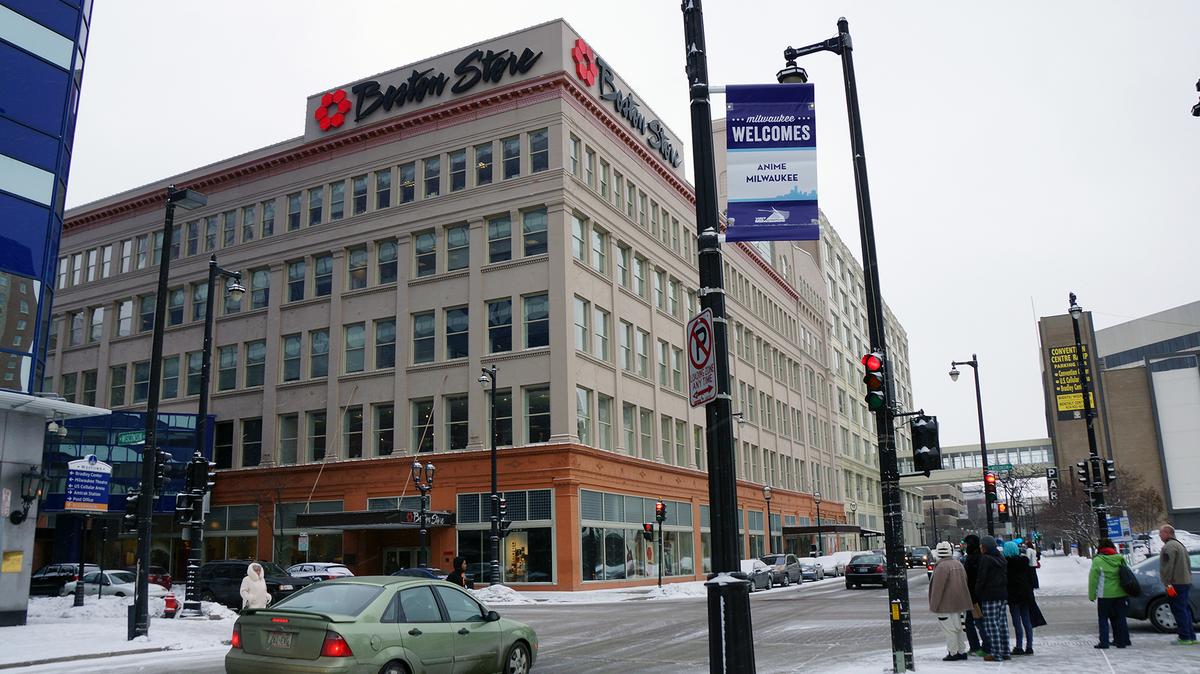 Boston Store parent lays out turnaround strategy - Milwaukee Business ...