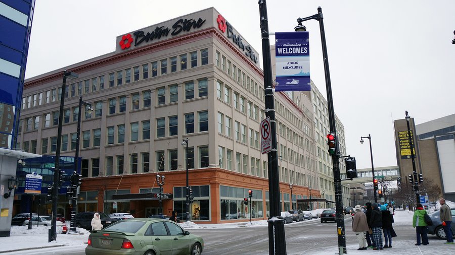 Boston Store parent lays out turnaround strategy - Milwaukee Business ...