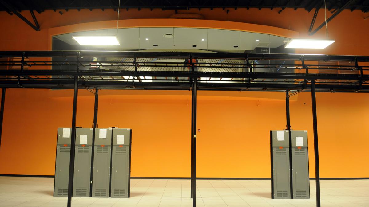 NTT's RagingWire buys building, looks to expand - Sacramento Business ...