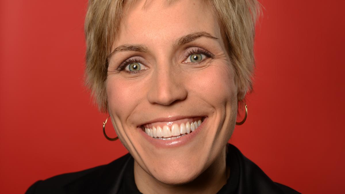 40 Under 40: Lisa Radzak - Minneapolis / St. Paul Business Journal