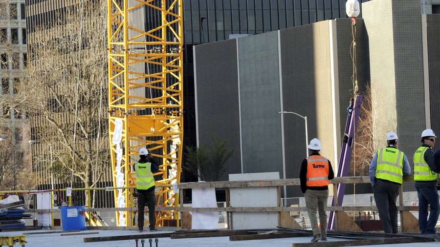 Arena construction accelerates with first steel beams - Sacramento ...