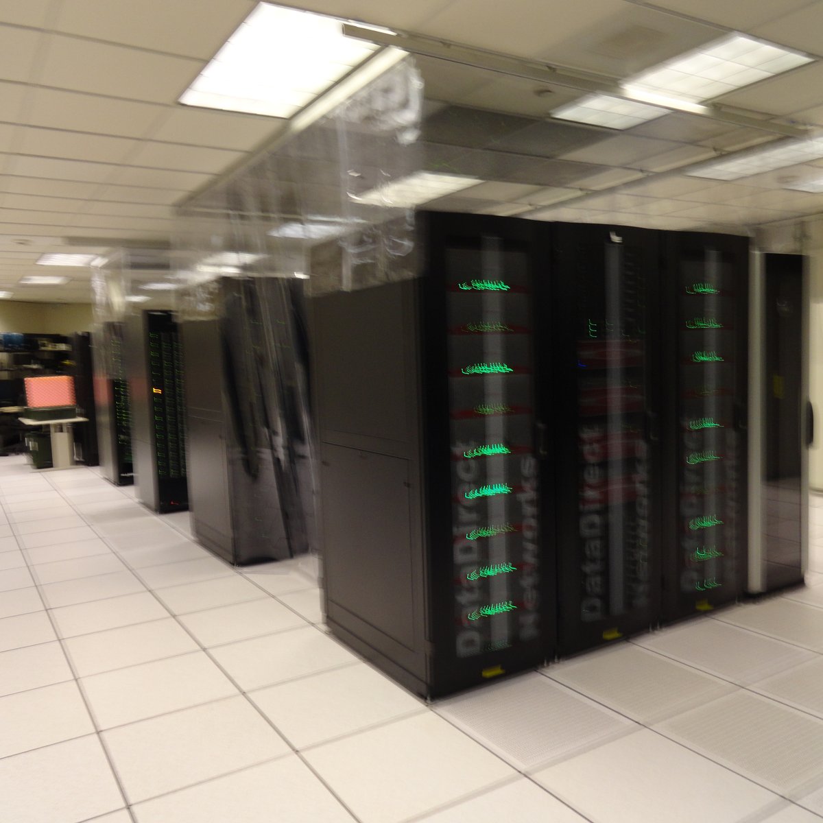Supercomputer