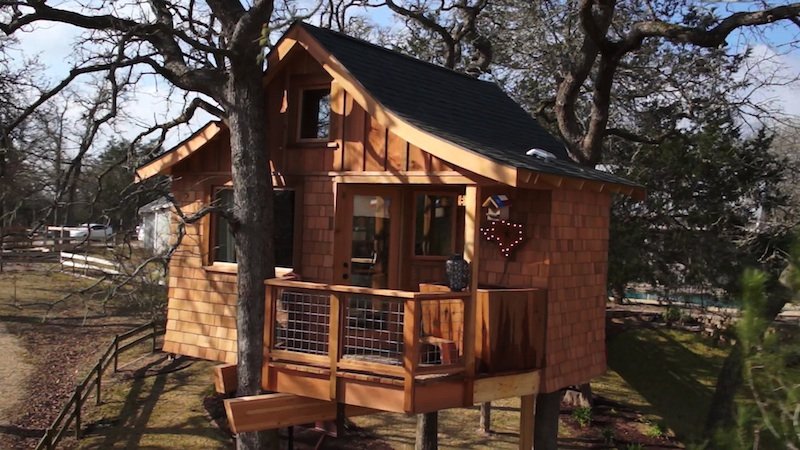 Austin-area treehouse spa to debut on Animal Planet - Austin Business ...