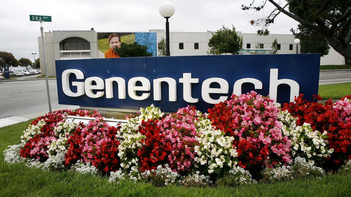 Biotech giants Genentech, Amgen square off in 'biosimilar' fight for ...