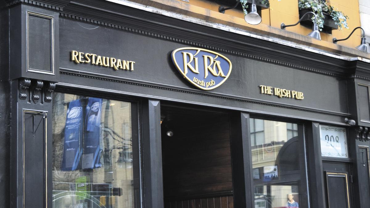 Charlotte's Ri Ra Irish Pub goes back to its roots - Charlotte Business ...