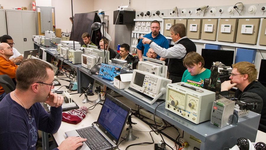 Wichita Technology Institute producing electronics specialists ...