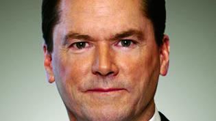 State Street docks CEO Hooley’s incentive pay on regulatory concerns ...