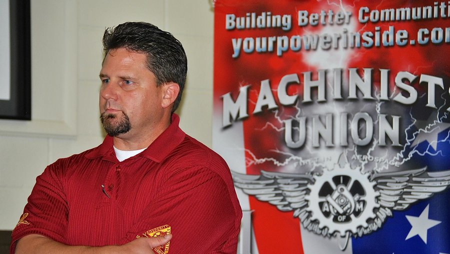 Boeing machinists at Dreamliner 787 complex in South Carolina vote to ...