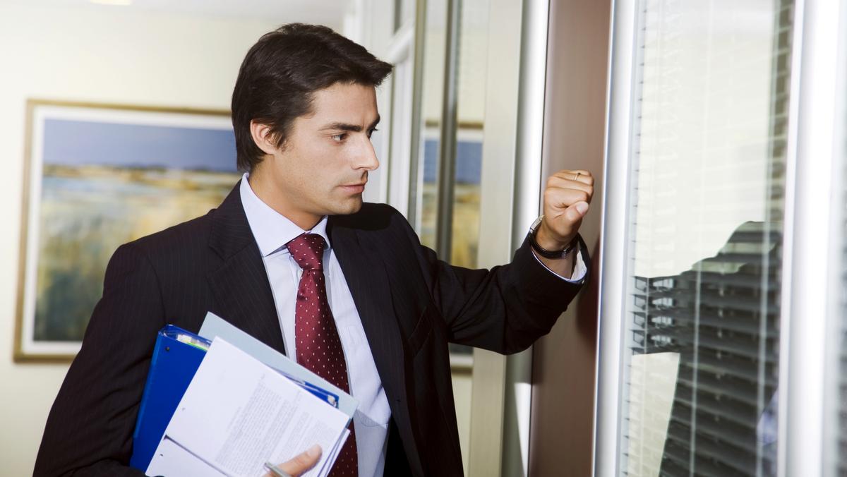 Managing: How can I stop my employee from interrupting me with ...