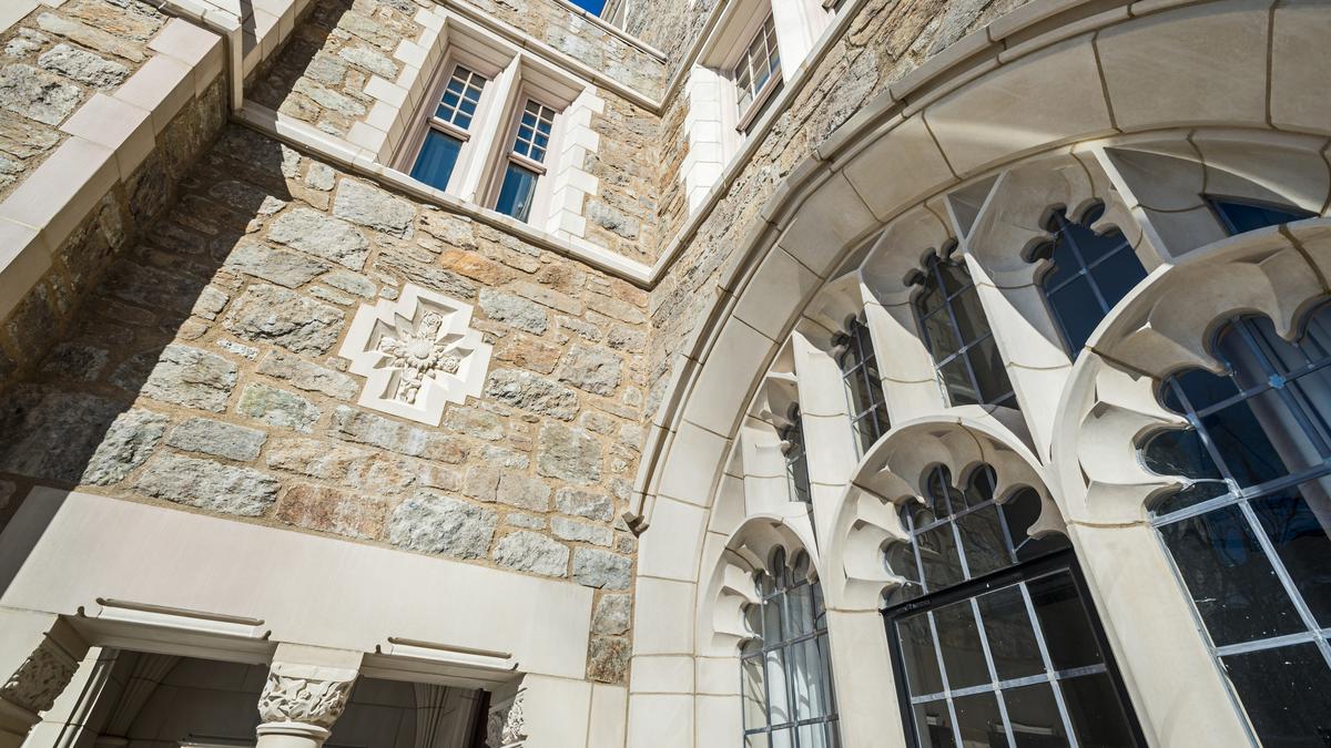 Renovations at Boston College landmark complete (BBJ Photo Gallery ...