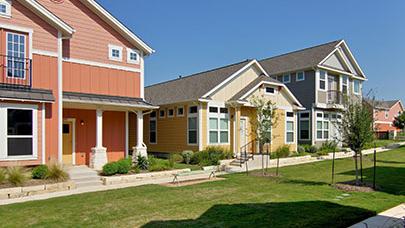 Inside the box: Texas modular building company expands in Oregon ...