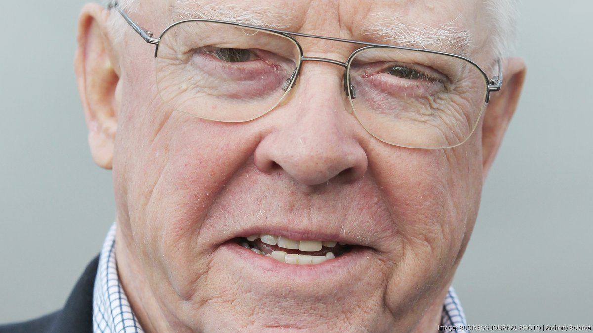 Frank Shrontz, former Boeing CEO, dies at 92 - Puget Sound Business Journal