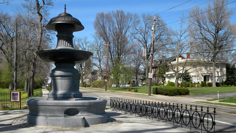 Clifton unveils restored fountain named for Cincinnati business leader ...