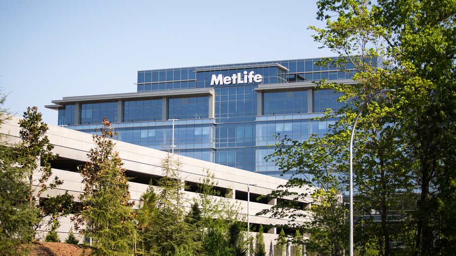 Apple spending millions on office space in North Carolina - Triangle ...